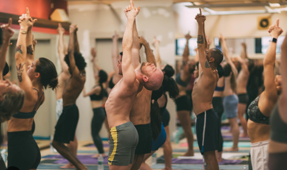 Unlocking the Benefits of Hot Yoga: A Comprehensive Guide – Namastay Clips